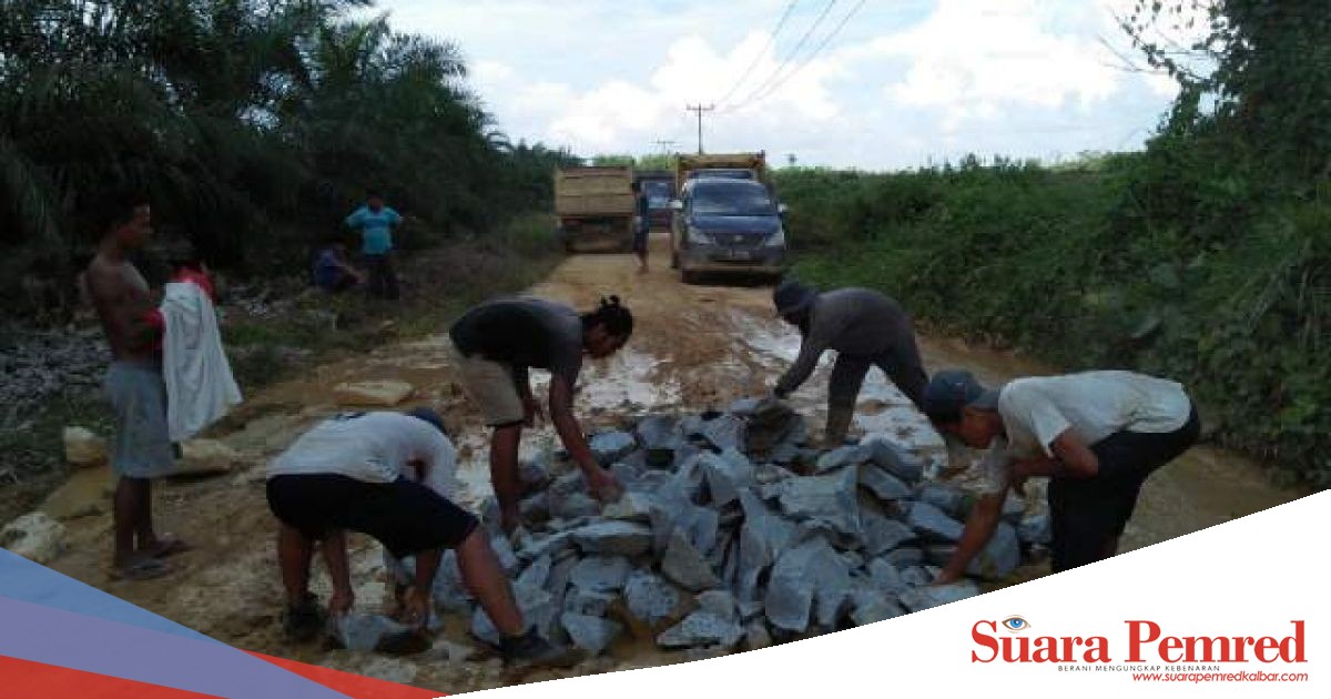 PT GUM di Balai Sepuak, Kabupaten Sekadau Komitmen dalam Kegiatan ...