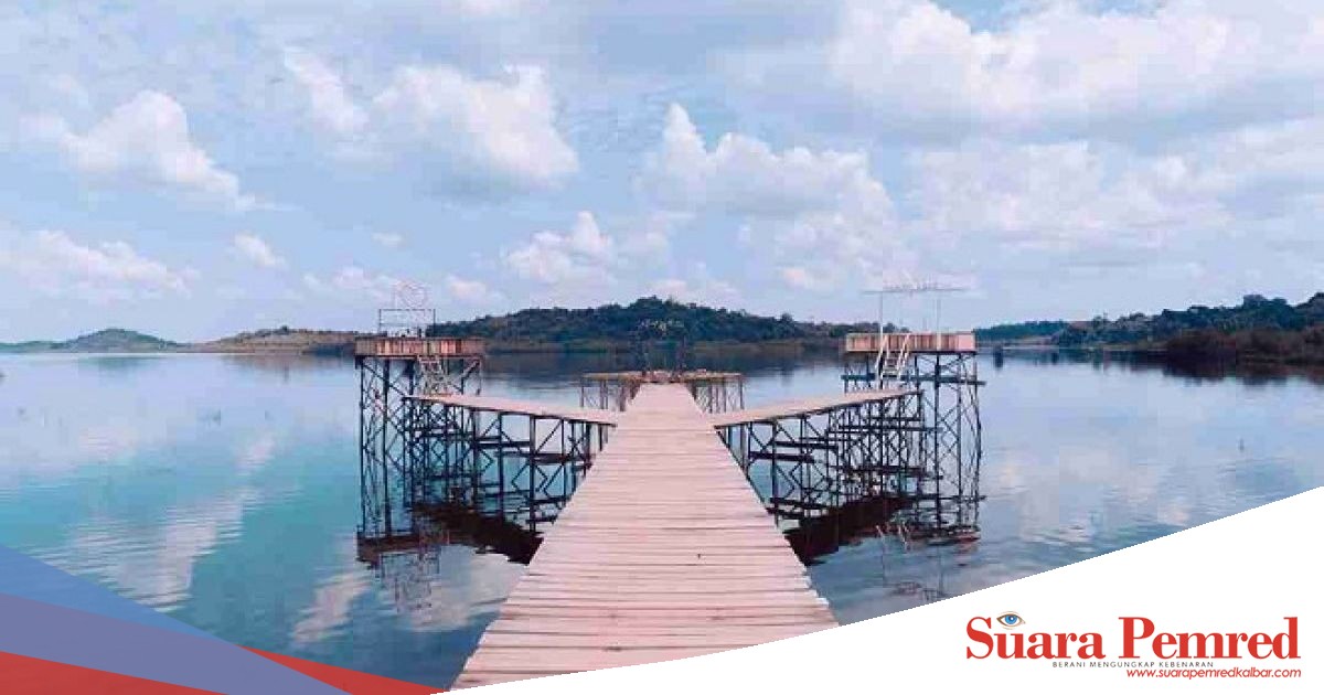 Ramai Pengunjung saat Libur, Obyek Wisata Danau Laet Sanggau Pilihan ...