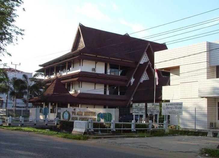 PDAM Kota Pontianak Diminta Tambah Tim Reaksi Cepat — Suarapemredkalbar.com