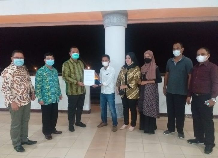 Batas Wilayah Bengkayang Tuai Polemik, Warga Karimunting Minta ...