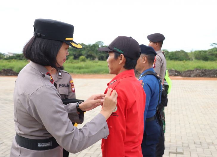 Pimpin Apel Gelar Pasukan Operasi Bina Karuna Kapuas Tahun 2023, Wakapolres Kubu Raya ...