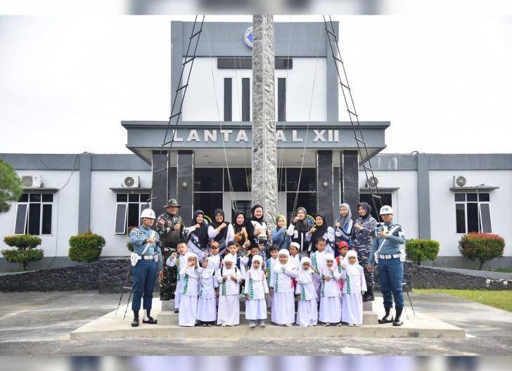 Eksplorasi Alutsista Kapal Perang: Kunjungan Edukasi TK Islam Assalam ...