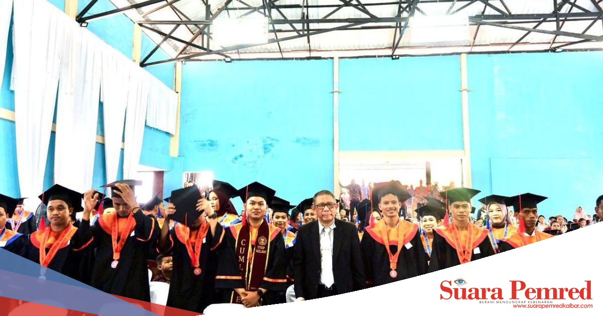 119 Sarjana Baru Lahir dari Garis Batas Negara, STKIP Melawi Gelar ...